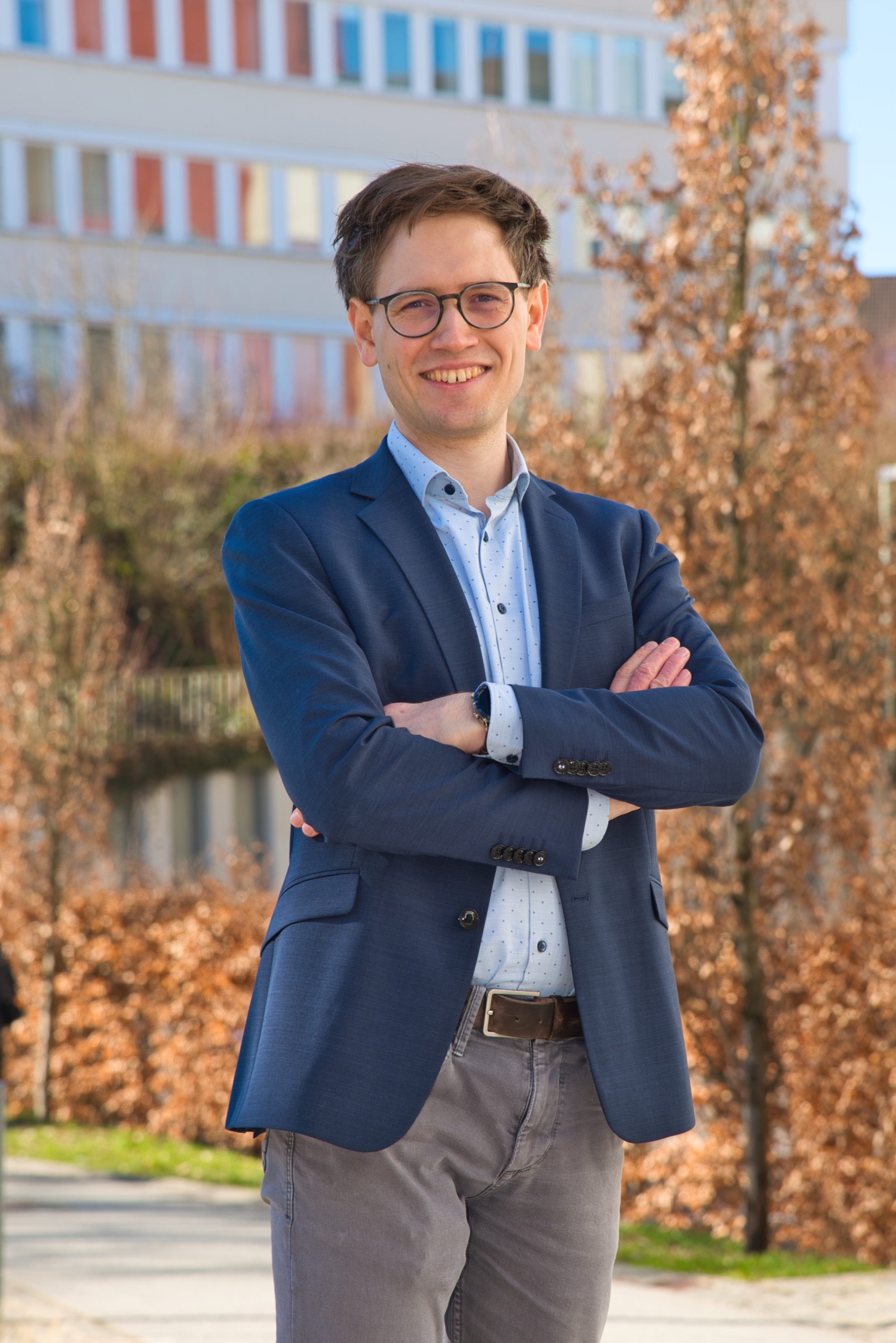 Über mich › Dr. Sven Lichtmann